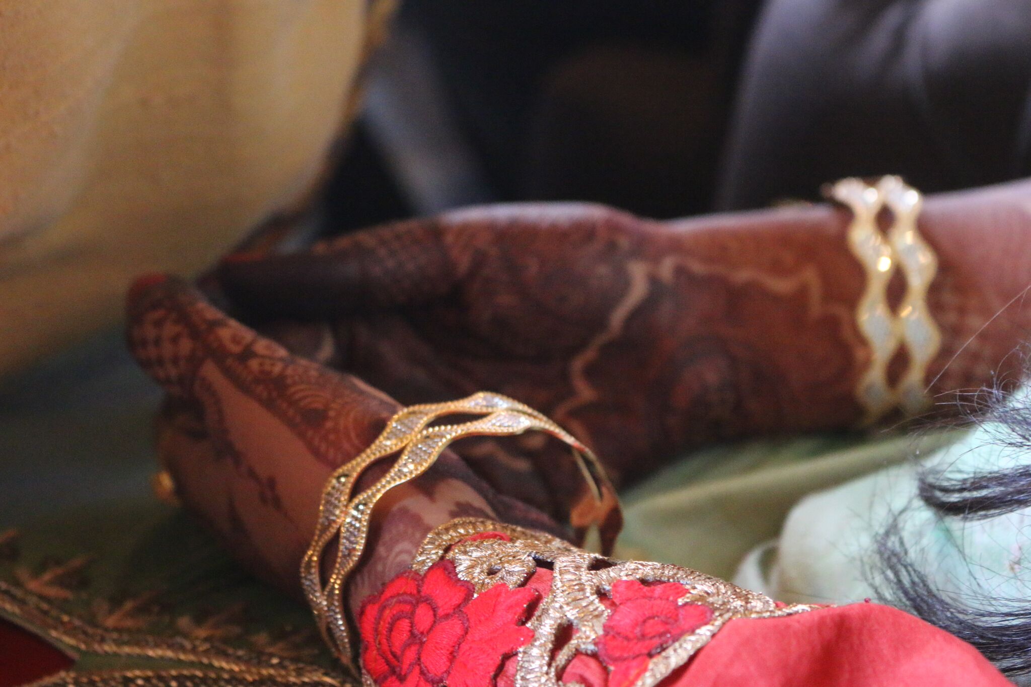 Stages Of Being A Kashmiri Bride - Gyawun