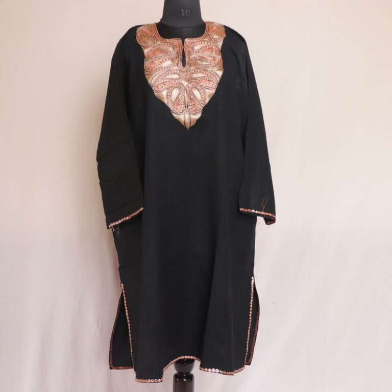 Black Raffal Kashmiri Tilla Pheran - Gyawun