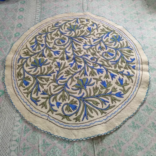 Buy Kashmiri Namdas Online - Gyawun